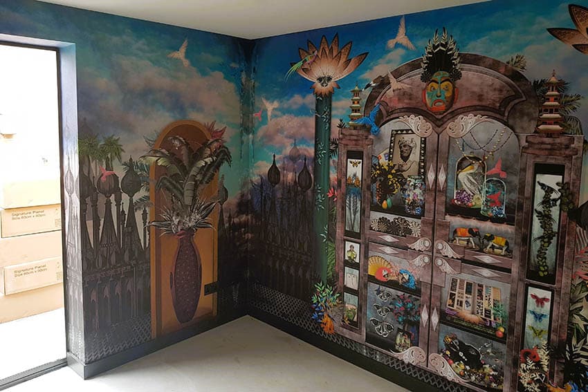 Digitally Printed and Graphic Wallpapers Projects | Bluespec Decorating ...